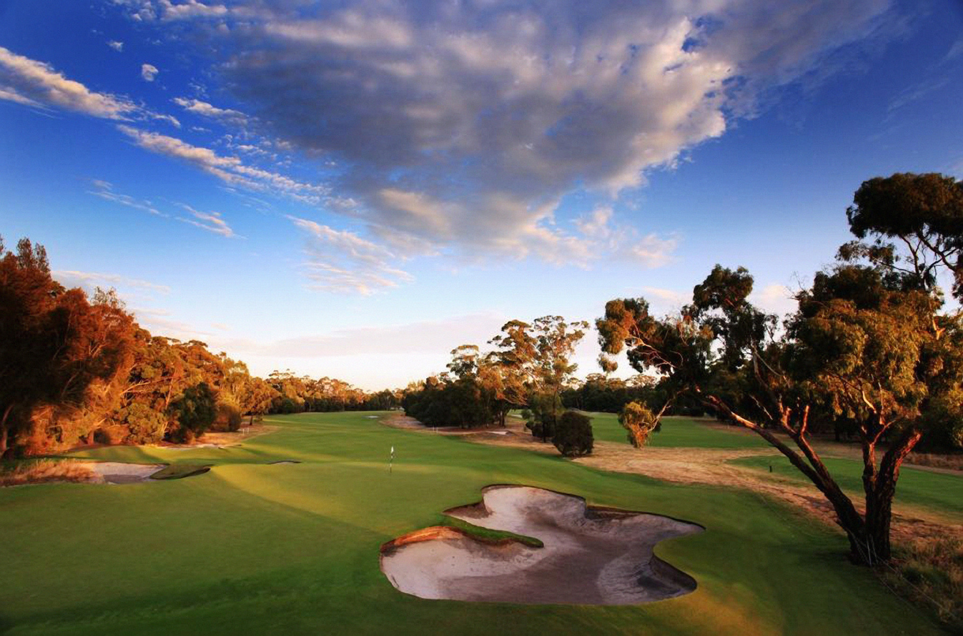 Anyone For Golf ? Luxury Australian Golfing - Southern Crossings